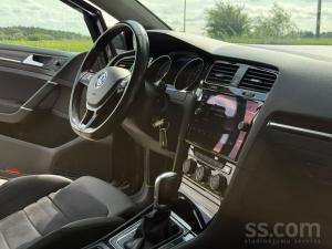 Melns Volkswagen Golf 2017 Šauļi, ar dzinēja tilpumu 2.00 L un nobraukumu 220 tūkst. km par 9799 €, foto 9 vietnē AUTOMOTO.COM.LV
