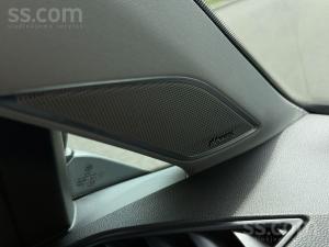Melns Volkswagen Golf 2017 Šauļi, ar dzinēja tilpumu 2.00 L un nobraukumu 220 tūkst. km par 9799 €, foto 10 vietnē AUTOMOTO.COM.LV