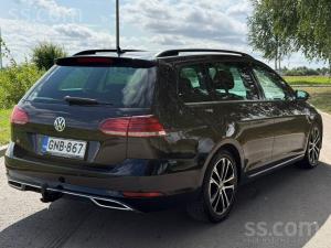 Melns Volkswagen Golf 2017 Šauļi, ar dzinēja tilpumu 2.00 L un nobraukumu 220 tūkst. km par 9799 €, foto 12 vietnē AUTOMOTO.COM.LV
