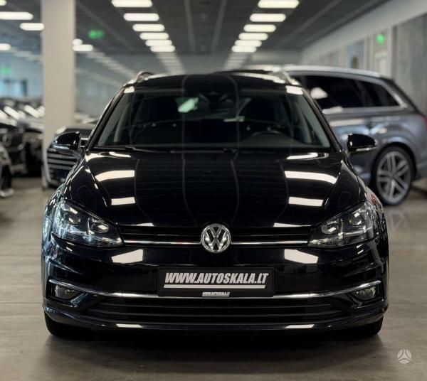 Volkswagen Golf 2017 Klaipėda vietnē Melns Volkswagen Golf 2017 Klaipėda, ar dzinēja tilpumu 1.60 L un nobraukumu 231 tūkst. km par 11500 €, foto 3 vietnē AUTOMOTO.COM.LV