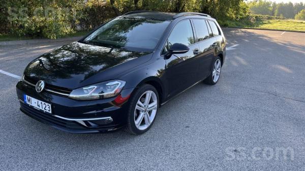 Volkswagen Golf 2017 in Riga on AUTOMOTO.COM.LV Black Volkswagen Golf 2017 in Riga, with an engine capacity of 2.00 L and mileage of 207 thousand km for 8000 €, photo 1 on AUTOMOTO.COM.LV