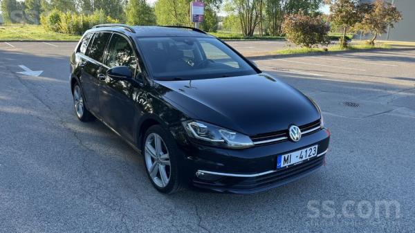 Volkswagen Golf 2017 in Riga on AUTOMOTO.COM.LV Black Volkswagen Golf 2017 in Riga, with an engine capacity of 2.00 L and mileage of 207 thousand km for 8000 €, photo 4 on AUTOMOTO.COM.LV