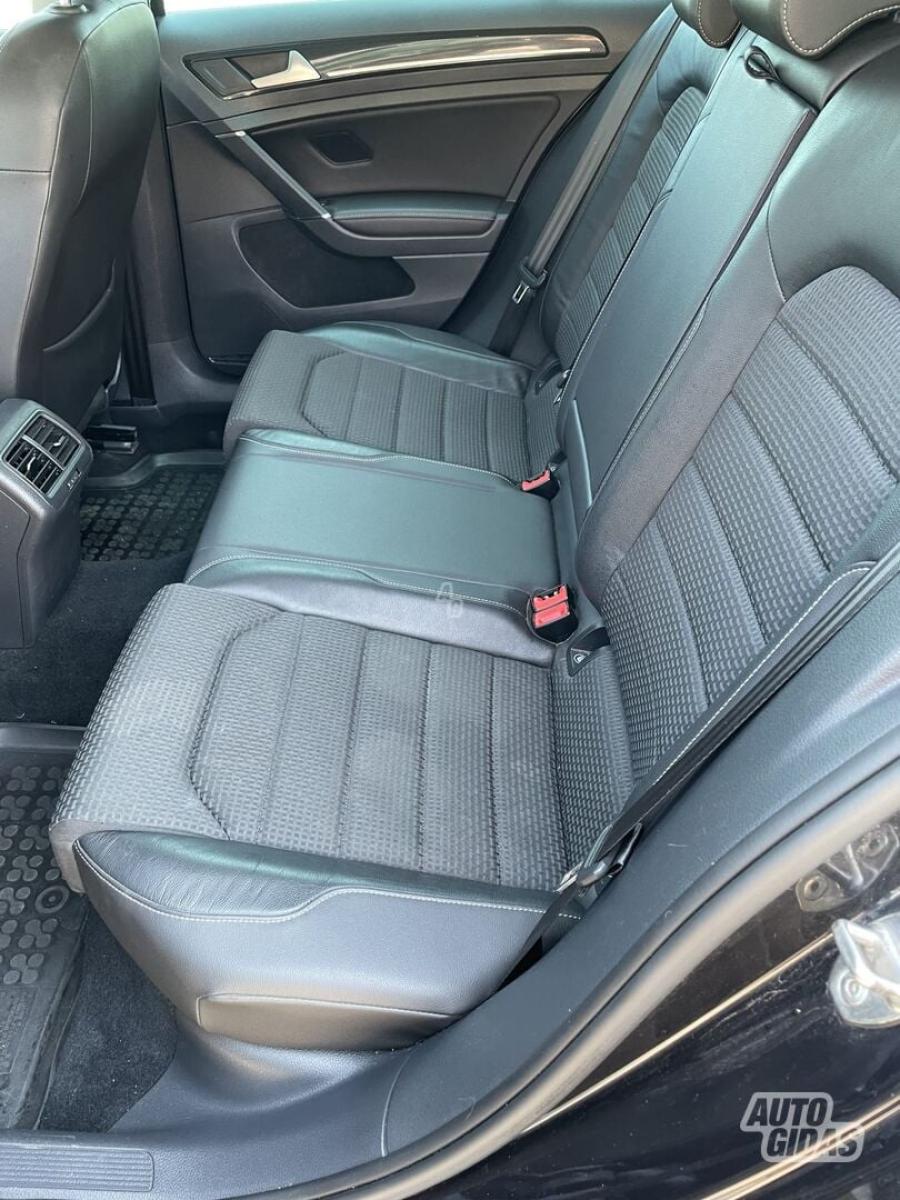 Melns Volkswagen Golf 2017 Viļņa, ar dzinēja tilpumu 1.60 L un nobraukumu 145 tūkst. km par 8450 €, foto 13 vietnē AUTOMOTO.COM.LV