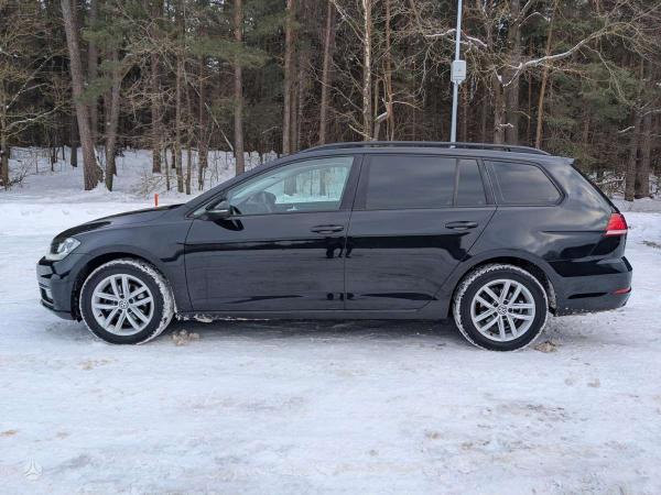 Black Volkswagen Golf 2018 in Prienai, with an engine capacity of 1.60 L and mileage of 249 thousand km for 7300 €, photo 4 on AUTOMOTO.COM.LV