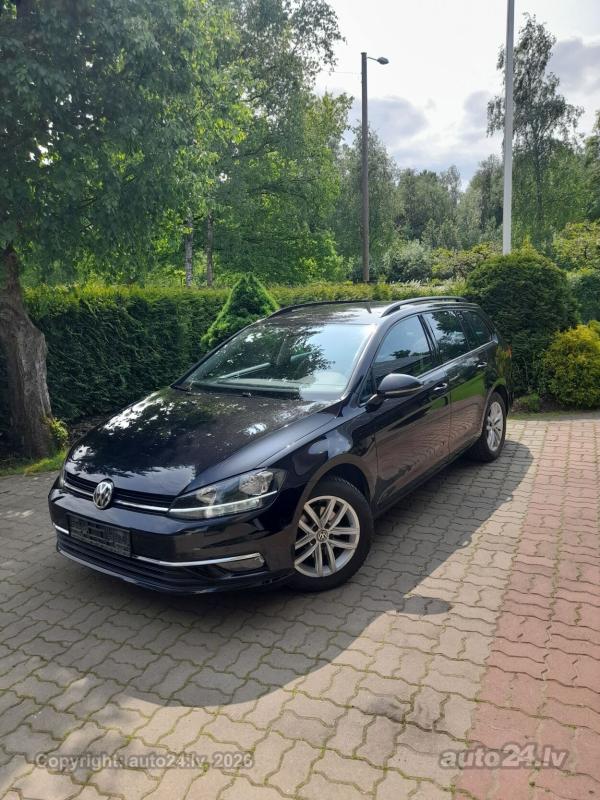 Black Volkswagen Golf 2018 in Maardu, with an engine capacity of 2.00 L and mileage of 189 thousand km for 12999 €, photo 4 on AUTOMOTO.COM.LV