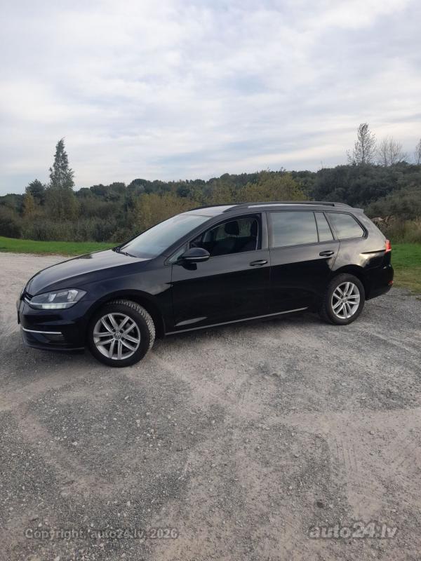Black Volkswagen Golf 2018 in Maardu, with an engine capacity of 2.00 L and mileage of 189 thousand km for 12999 €, photo 6 on AUTOMOTO.COM.LV