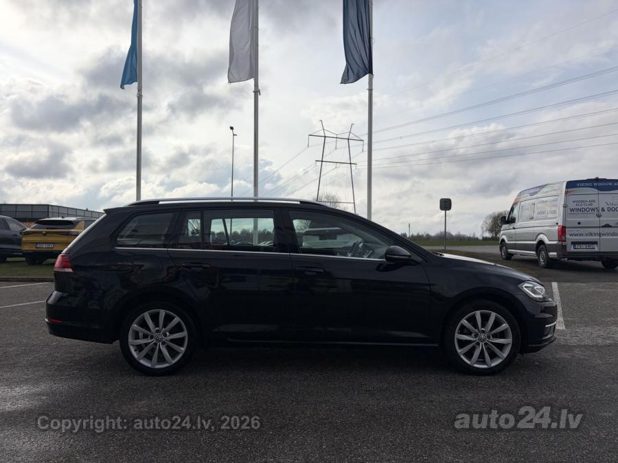 Black Volkswagen Golf 2018 in Viljandi, with an engine capacity of 1.50 L and mileage of 189 thousand km for 10990 €, photo 16 on AUTOMOTO.COM.LV