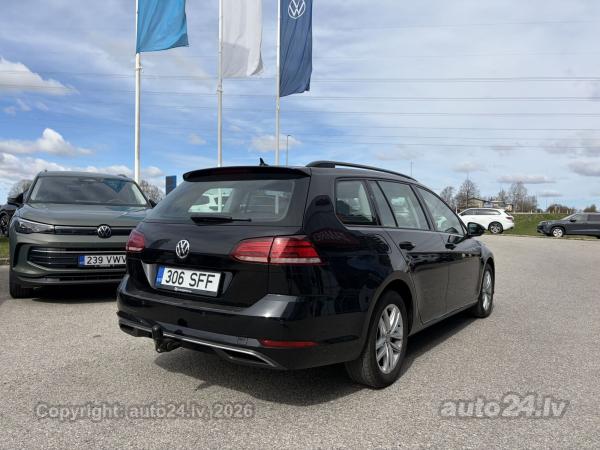 Black Volkswagen Golf 2018 in Viljandi, with an engine capacity of 1.60 L and mileage of 218 thousand km for 10290 €, photo 4 on AUTOMOTO.COM.LV