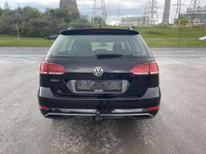 Black Volkswagen Golf 2018 in Kaunas, with an engine capacity of 1.60 L and mileage of 192 thousand km for 5999 €, photo 13 on AUTOMOTO.COM.LV