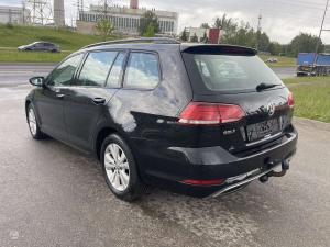 Black Volkswagen Golf 2018 in Kaunas, with an engine capacity of 1.60 L and mileage of 192 thousand km for 5999 €, photo 14 on AUTOMOTO.COM.LV