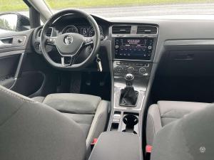 Black Volkswagen Golf 2018 in Kaunas, with an engine capacity of 1.60 L and mileage of 192 thousand km for 5999 €, photo 26 on AUTOMOTO.COM.LV
