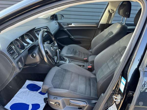 Melns Volkswagen Golf 2018 Kauņa, ar dzinēja tilpumu 1.60 L un nobraukumu 300 tūkst. km par 8999 €, foto 6 vietnē AUTOMOTO.COM.LV