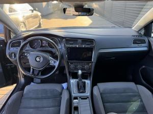 Melns Volkswagen Golf 2018 Kauņa, ar dzinēja tilpumu 1.60 L un nobraukumu 300 tūkst. km par 8999 €, foto 9 vietnē AUTOMOTO.COM.LV