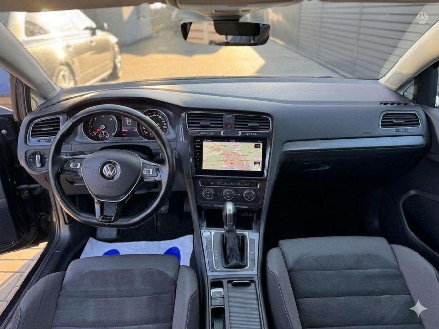Melns Volkswagen Golf 2018 Kauņa, ar dzinēja tilpumu 1.60 L un nobraukumu 300 tūkst. km par 8999 €, foto 11 vietnē AUTOMOTO.COM.LV