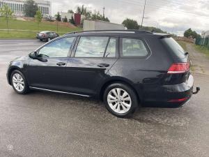 Black Volkswagen Golf 2018 in Kaunas, with an engine capacity of 1.60 L and mileage of 192 thousand km for 5999 €, photo 10 on AUTOMOTO.COM.LV