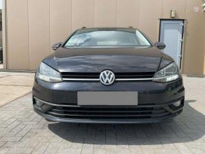 Black Volkswagen Golf 2018 in Vilnius, with an engine capacity of 1.60 L and mileage of 192 thousand km for 11255 €, photo 3 on AUTOMOTO.COM.LV