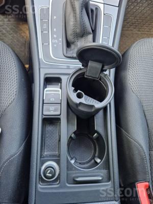 Melns Volkswagen Golf 2018 Rīga, ar dzinēja tilpumu 1.50 L un nobraukumu 151 tūkst. km par 11000 €, foto 13 vietnē AUTOMOTO.COM.LV