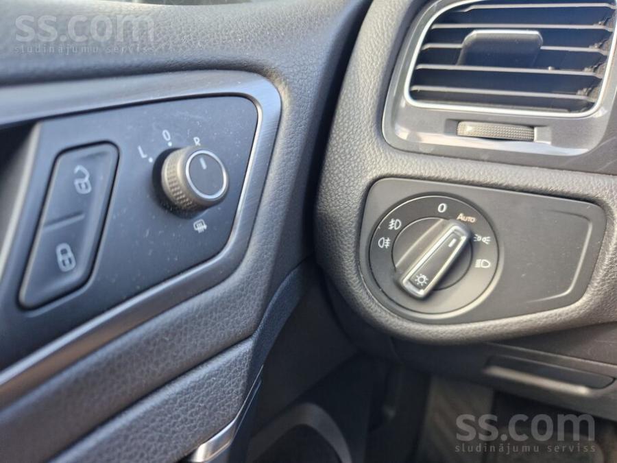 Melns Volkswagen Golf 2018 Rīga, ar dzinēja tilpumu 1.50 L un nobraukumu 151 tūkst. km par 11000 €, foto 17 vietnē AUTOMOTO.COM.LV