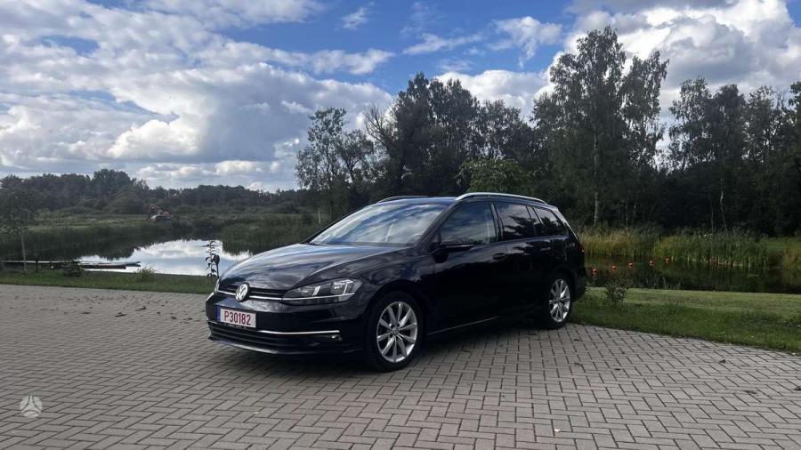 Black Volkswagen Golf 2018 in Utena, with an engine capacity of 1.00 L and mileage of 249 thousand km for 7250 €, photo 1 on AUTOMOTO.COM.LV
