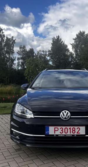 Black Volkswagen Golf 2018 in Utena, with an engine capacity of 1.00 L and mileage of 249 thousand km for 7250 €, photo 6 on AUTOMOTO.COM.LV