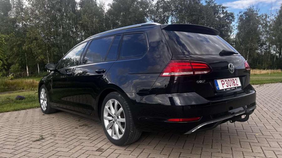 Black Volkswagen Golf 2018 in Utena, with an engine capacity of 1.00 L and mileage of 249 thousand km for 7250 €, photo 18 on AUTOMOTO.COM.LV