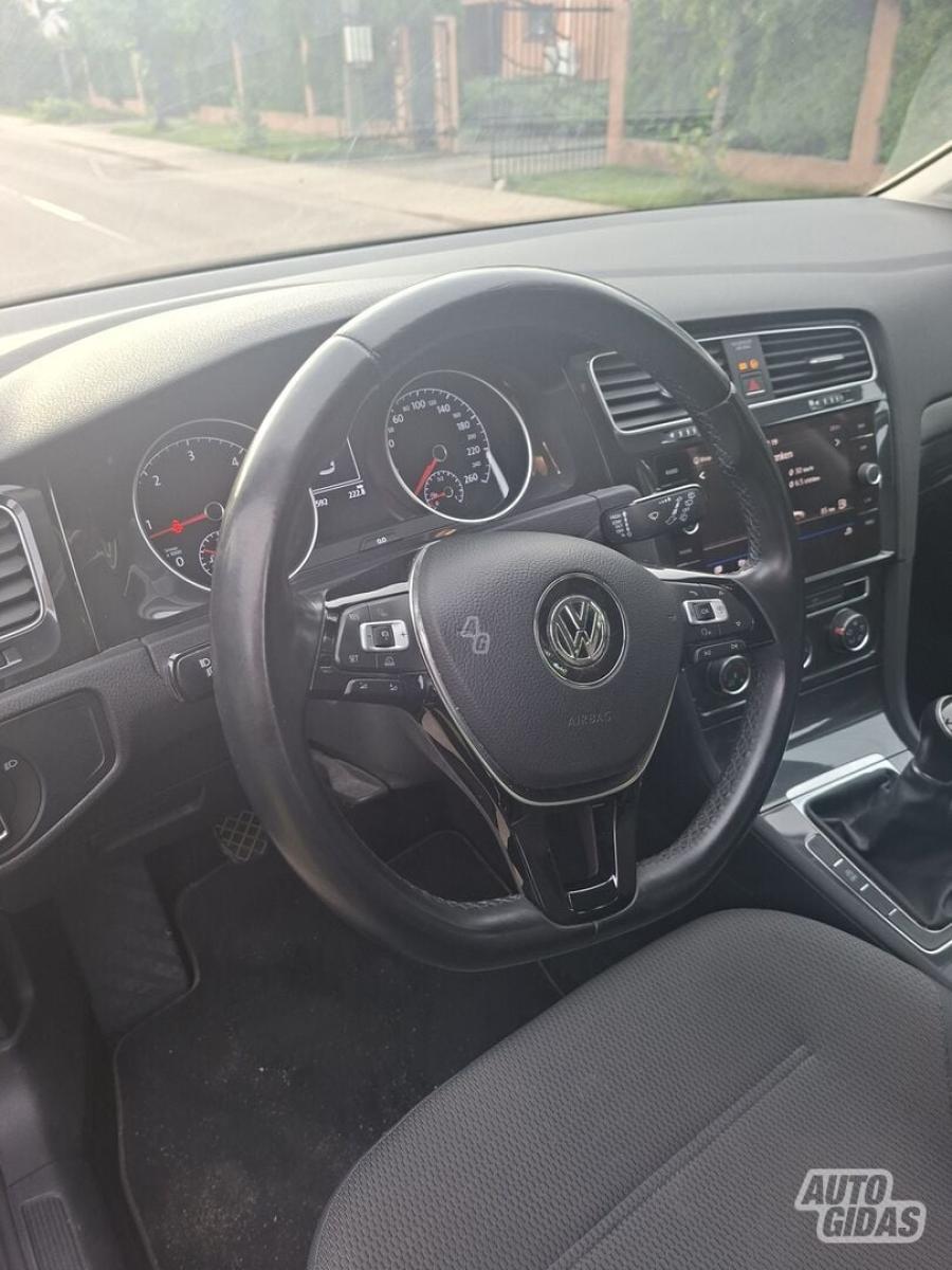 Melns Volkswagen Golf 2018 Telšiai, ar dzinēja tilpumu 1.60 L un nobraukumu 227 tūkst. km par 8800 €, foto 9 vietnē AUTOMOTO.COM.LV