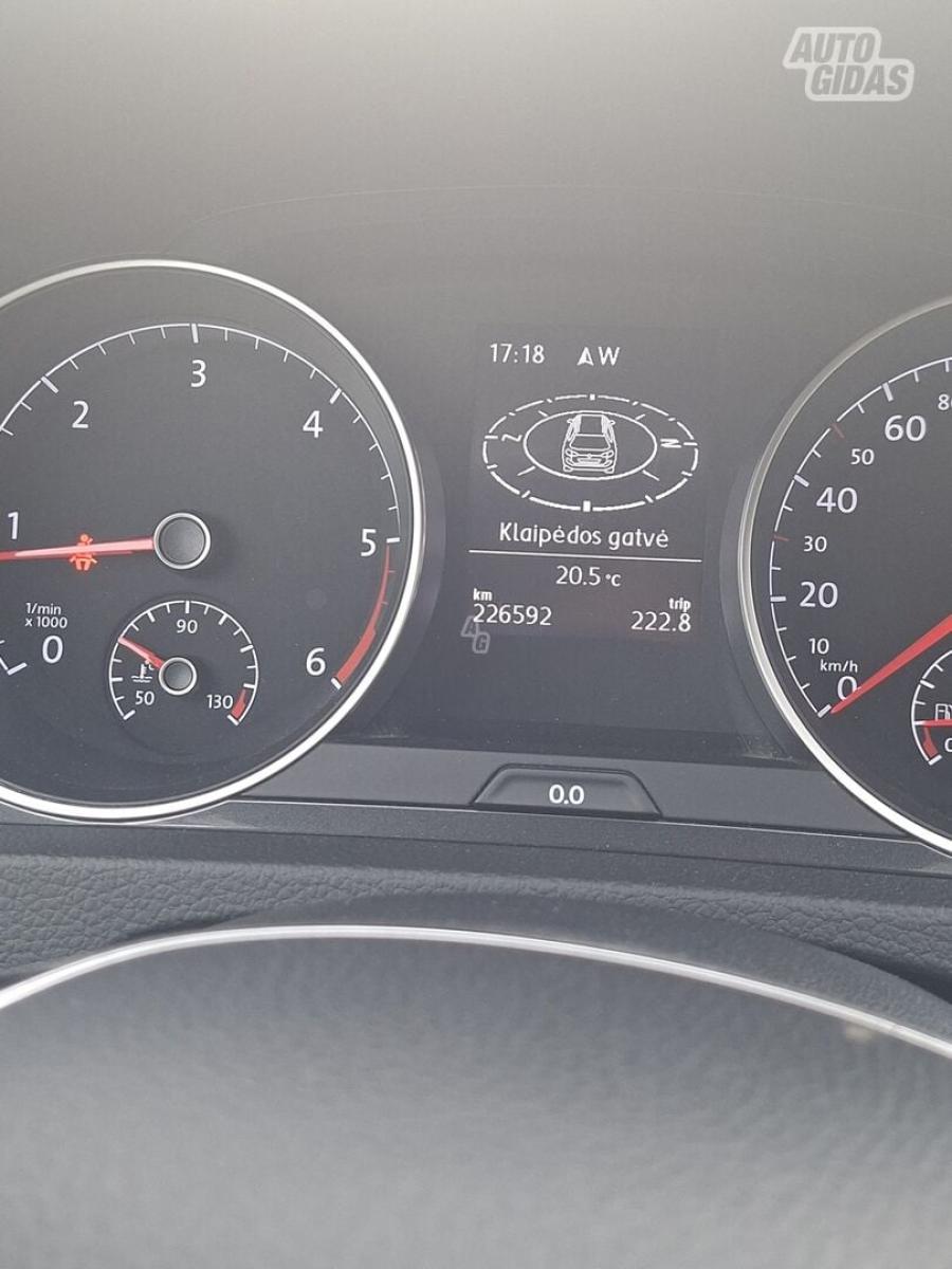 Melns Volkswagen Golf 2018 Telšiai, ar dzinēja tilpumu 1.60 L un nobraukumu 227 tūkst. km par 8800 €, foto 11 vietnē AUTOMOTO.COM.LV