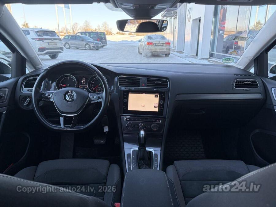 Black Volkswagen Golf 2019 in Viljandi, with an engine capacity of 2.00 L and mileage of 279 thousand km for 10490 €, photo 5 on AUTOMOTO.COM.LV