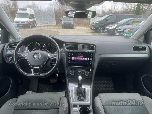 Melns Volkswagen Golf 2019 Viljandi, ar dzinēja tilpumu 2.00 L un nobraukumu 279 tūkst. km par 10490 €, foto 5 vietnē AUTOMOTO.COM.LV