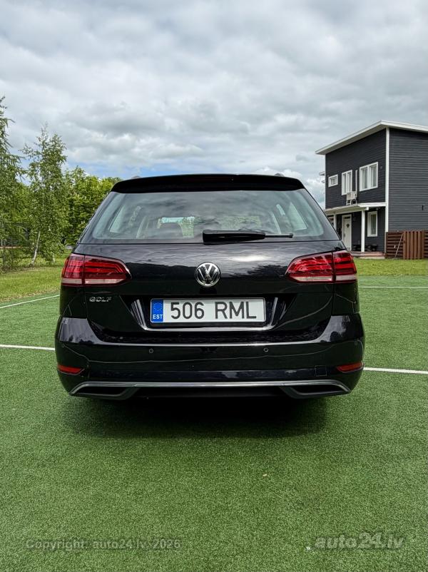Black Volkswagen Golf 2019 in Rakvere, with an engine capacity of 1.60 L and mileage of 159 thousand km for 9000 €, photo 4 on AUTOMOTO.COM.LV