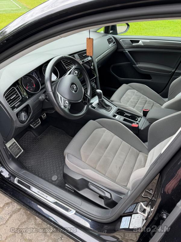 Black Volkswagen Golf 2019 in Rakvere, with an engine capacity of 1.60 L and mileage of 159 thousand km for 9000 €, photo 8 on AUTOMOTO.COM.LV