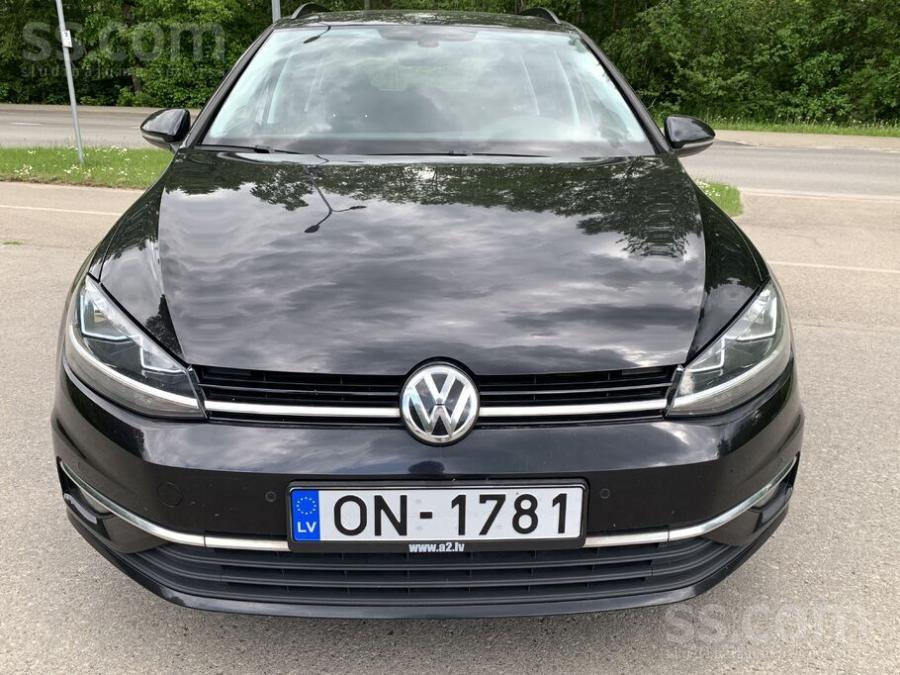 Black Volkswagen Golf 2019 in Ogre, with an engine capacity of 2.00 L and mileage of 182 thousand km for 11770 €, photo 3 on AUTOMOTO.COM.LV