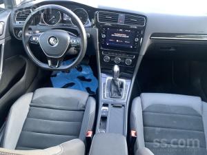 Black Volkswagen Golf 2019 in Ogre, with an engine capacity of 2.00 L and mileage of 182 thousand km for 11770 €, photo 13 on AUTOMOTO.COM.LV