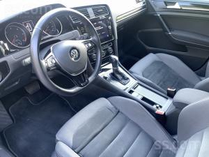 Black Volkswagen Golf 2019 in Ogre, with an engine capacity of 2.00 L and mileage of 182 thousand km for 11770 €, photo 15 on AUTOMOTO.COM.LV