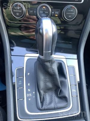 Black Volkswagen Golf 2019 in Ogre, with an engine capacity of 2.00 L and mileage of 182 thousand km for 11770 €, photo 20 on AUTOMOTO.COM.LV