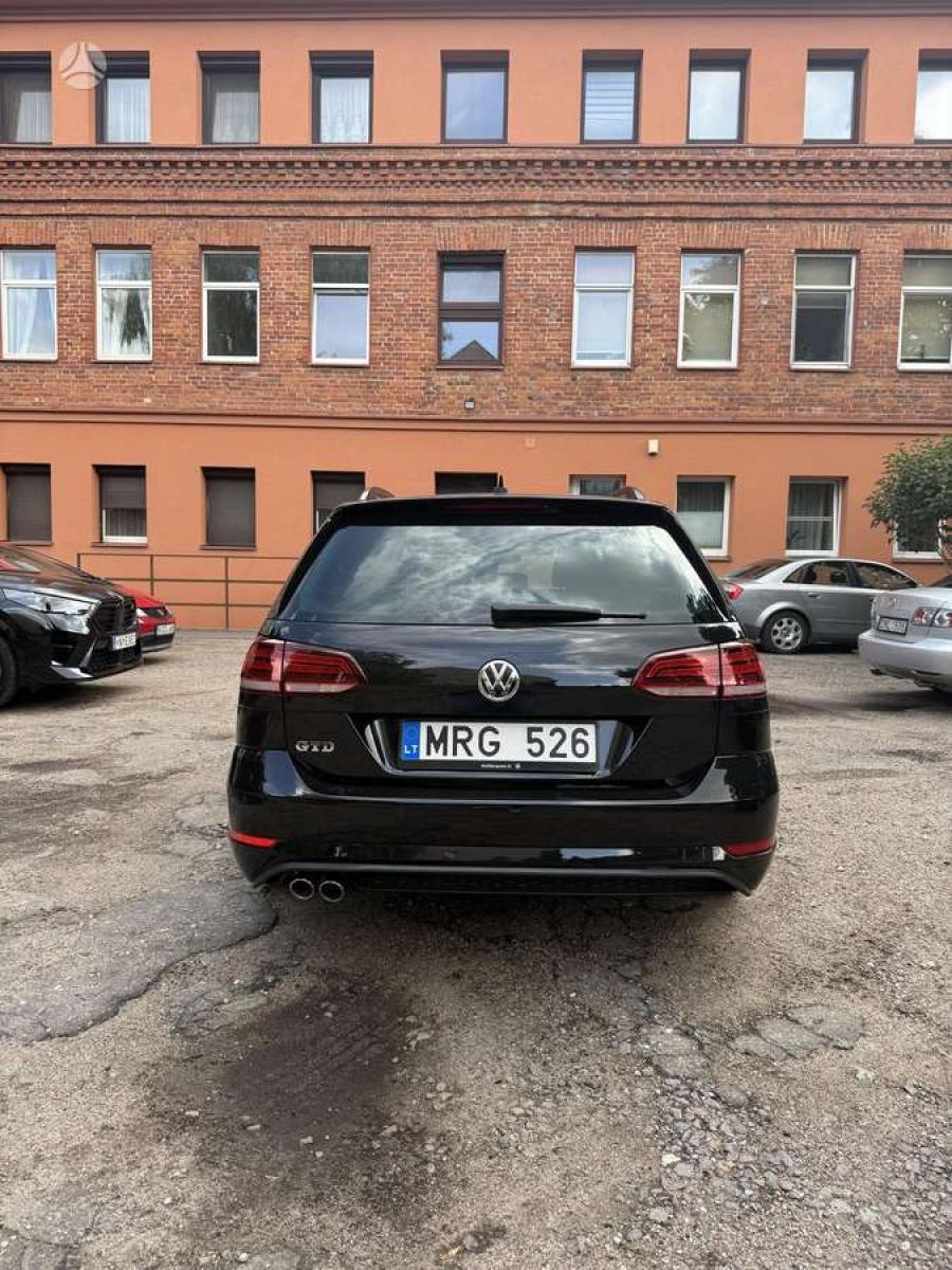 Melns Volkswagen Golf 2019 Pasvalys, ar dzinēja tilpumu 2.00 L un nobraukumu 216 tūkst. km par 15200 €, foto 5 vietnē AUTOMOTO.COM.LV