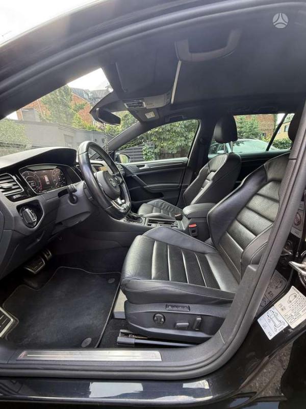 Black Volkswagen Golf 2019 in Pasvalys, with an engine capacity of 2.00 L and mileage of 216 thousand km for 15200 €, photo 6 on AUTOMOTO.COM.LV