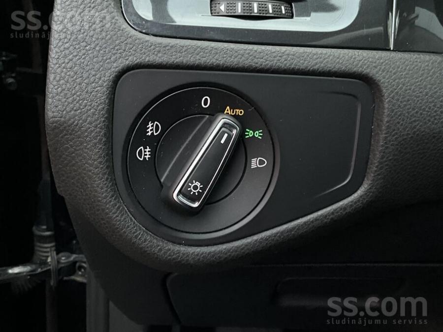 Melns Volkswagen Golf 2019 Rīga, ar dzinēja tilpumu 2.00 L un nobraukumu 165 tūkst. km par 12500 €, foto 17 vietnē AUTOMOTO.COM.LV