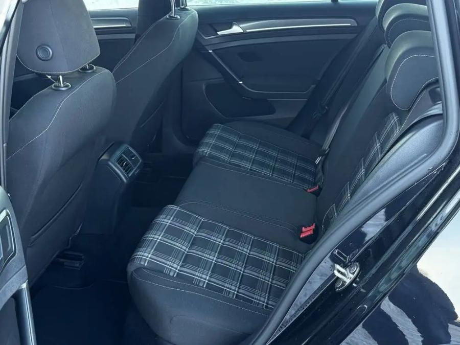 Melns Volkswagen Golf 2019 Rīga, ar dzinēja tilpumu 2.00 L un nobraukumu 231 tūkst. km par 13500 €, foto 11 vietnē AUTOMOTO.COM.LV