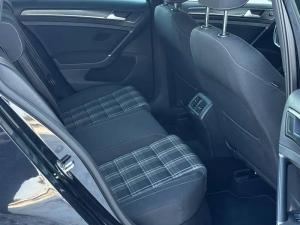 Melns Volkswagen Golf 2019 Rīga, ar dzinēja tilpumu 2.00 L un nobraukumu 231 tūkst. km par 13500 €, foto 12 vietnē AUTOMOTO.COM.LV