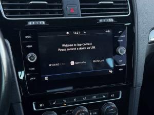 Melns Volkswagen Golf 2019 Rīga, ar dzinēja tilpumu 2.00 L un nobraukumu 231 tūkst. km par 13500 €, foto 20 vietnē AUTOMOTO.COM.LV