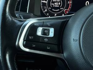 Melns Volkswagen Golf 2019 Rīga, ar dzinēja tilpumu 2.00 L un nobraukumu 231 tūkst. km par 13500 €, foto 23 vietnē AUTOMOTO.COM.LV