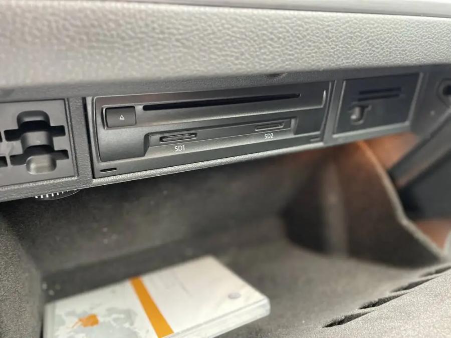 Melns Volkswagen Golf 2019 Sigulda, ar dzinēja tilpumu 2.00 L un nobraukumu 212 tūkst. km par 11690 €, foto 31 vietnē AUTOMOTO.COM.LV