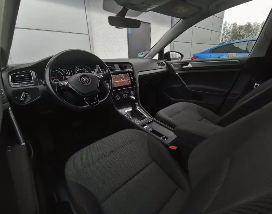 Melns Volkswagen Golf 2019 Rīga, ar dzinēja tilpumu 2.00 L un nobraukumu 236 tūkst. km par 11690 €, foto 13 vietnē AUTOMOTO.COM.LV