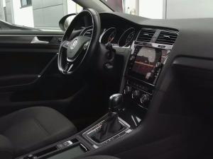 Melns Volkswagen Golf 2019 Rīga, ar dzinēja tilpumu 2.00 L un nobraukumu 236 tūkst. km par 11690 €, foto 17 vietnē AUTOMOTO.COM.LV