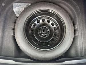 Black Volkswagen Golf 2019 in Vilnius, with an engine capacity of 1.50 L and mileage of 157 thousand km for 13950 €, photo 14 on AUTOMOTO.COM.LV