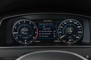 Black Volkswagen Golf 2019 in Vilnius, with an engine capacity of 1.50 L and mileage of 157 thousand km for 13950 €, photo 20 on AUTOMOTO.COM.LV
