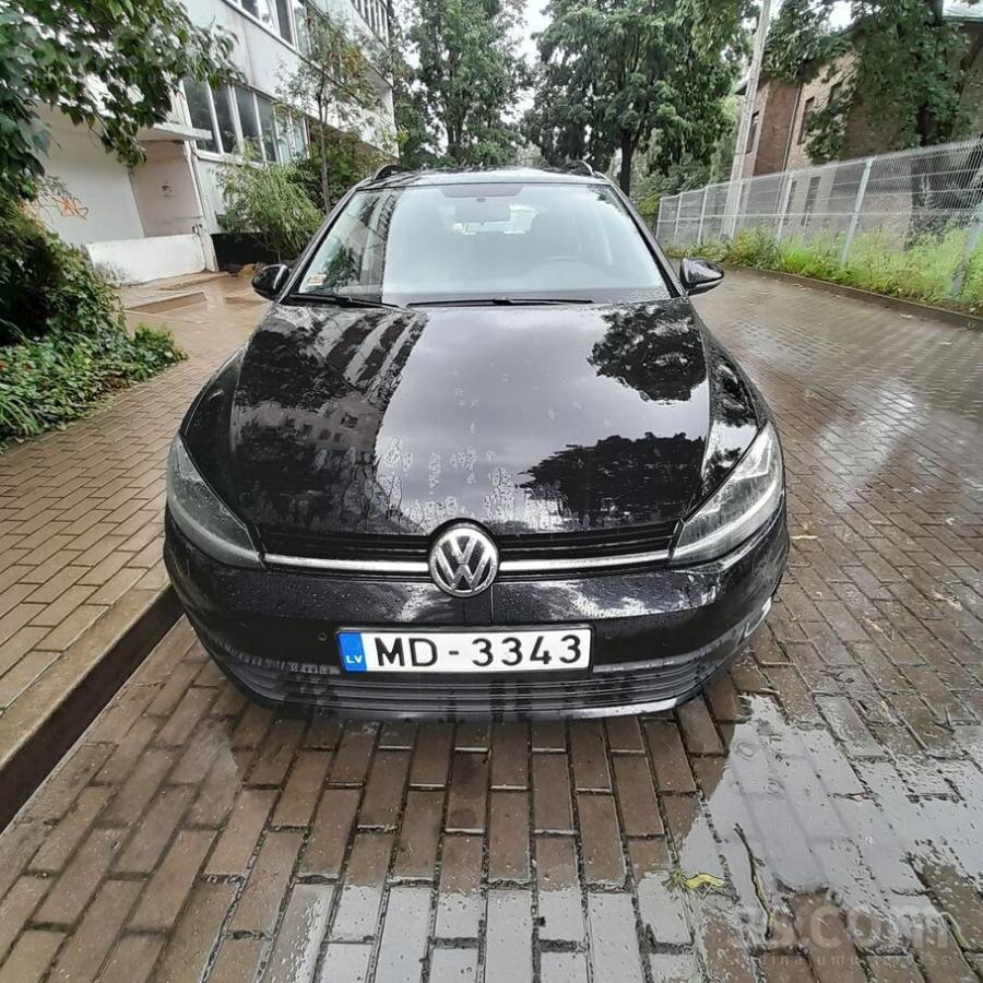 Black Volkswagen Golf 2019 in Riga, with an engine capacity of 1.60 L and mileage of 285 thousand km for 10500 €, photo 1 on AUTOMOTO.COM.LV