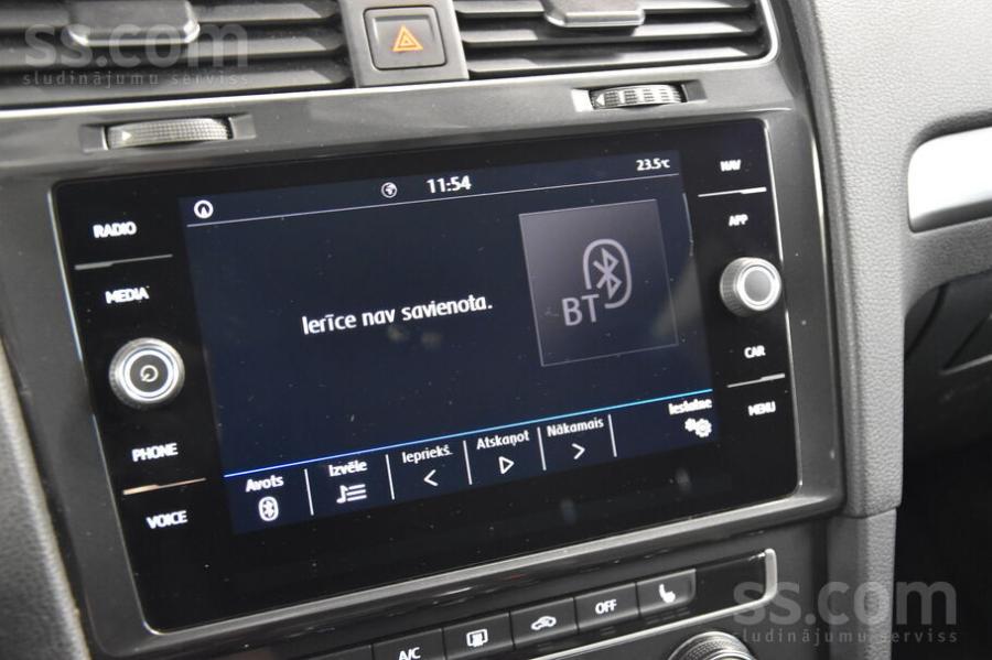 Melns Volkswagen Golf 2019 Rīga, ar dzinēja tilpumu 2.00 L un nobraukumu 210 tūkst. km par 10490 €, foto 20 vietnē AUTOMOTO.COM.LV