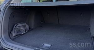 Melns Volkswagen Golf 2019 Rīga, ar dzinēja tilpumu 1.50 L un nobraukumu 158 tūkst. km par 8950 €, foto 18 vietnē AUTOMOTO.COM.LV